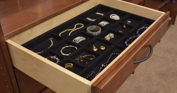 5 Practical Ways To Organize Your Accessories
