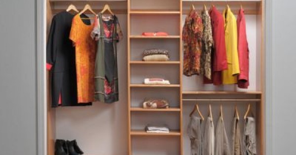 7 Ways To Incorporate Technology Into a Primary Closet
