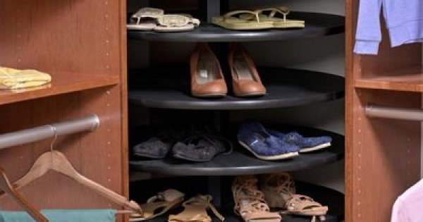 A Quick Guide to Shoe Storage Options for Custom Closets