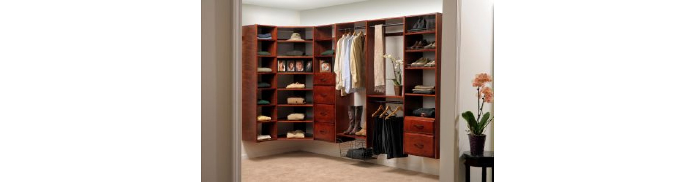 How To Make Your Closet Look Like a Boutique